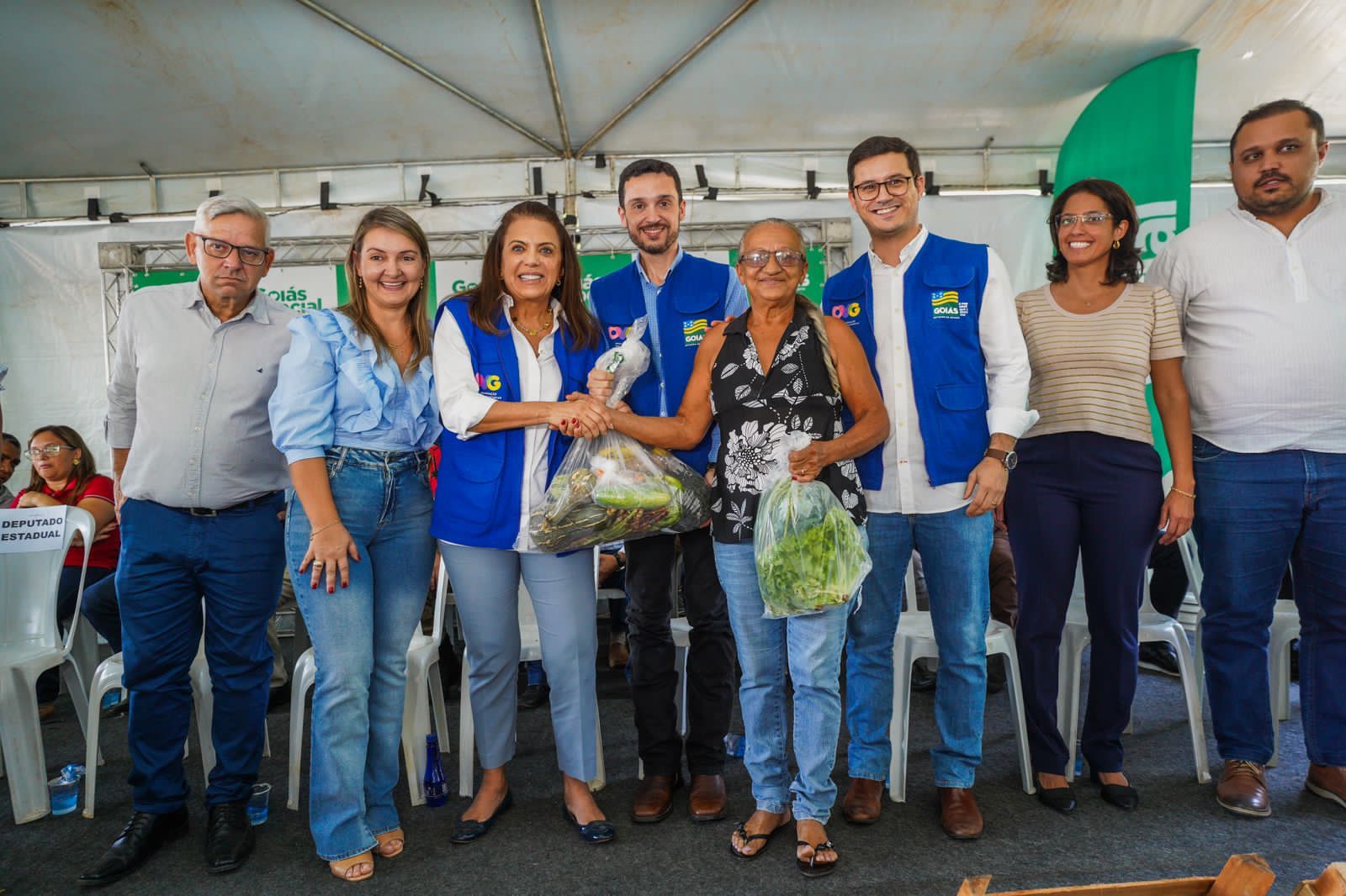 Gracinha Caiado lança entregas do Programa de Aquisição de Alimentos ... Gracinha Caiado lança entregas do Programa de Aquisição de Alimentos ...