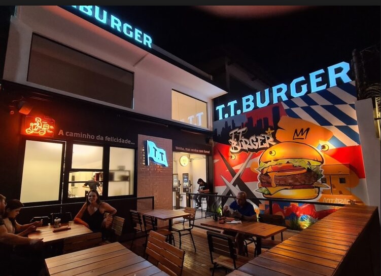 Agora sem reservas: T.T. Burger é o pioneiro no conceito de hamburgueria 100% brasileira